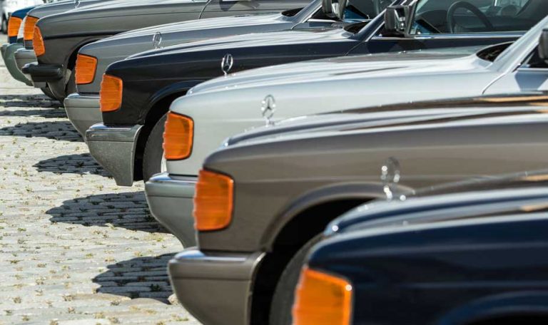 Should I Buy A 20 Year Old Car? (What's Right For You) - Rustyautos.com